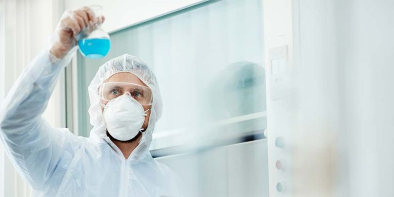 When Should Safety Goggles Be Worn in a Laboratory?